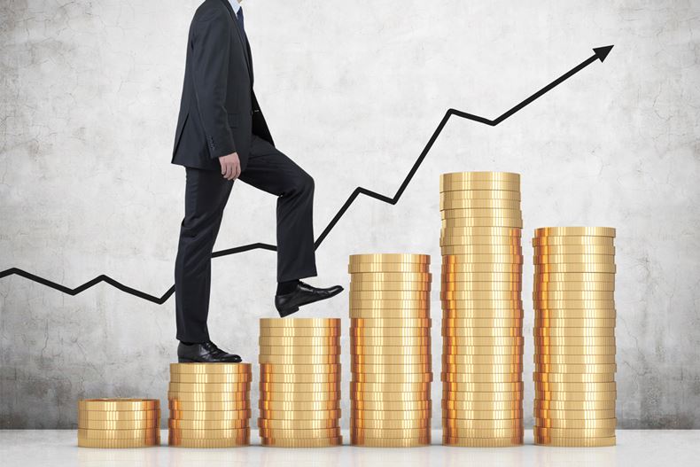 Intesa Sanpaolo, chi sono i 14 top manager della banca, alla vigilia ...