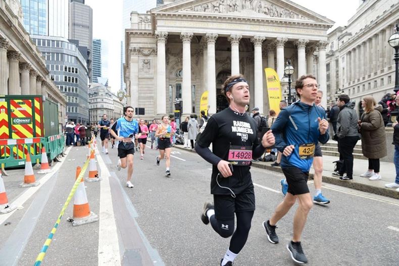 ‘Pushing me to my limits and beyond’: The IFAs running the London Marathon