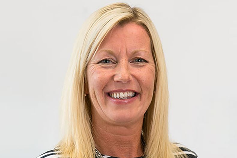 How four IFAs fell in love with advice (and their favourite love songs)