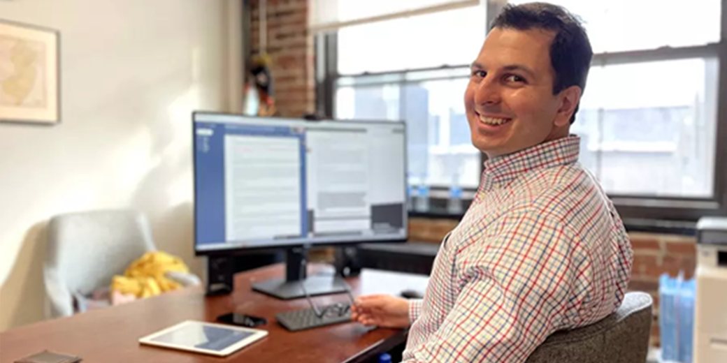 CNBC on-air reporter starts insurance biz