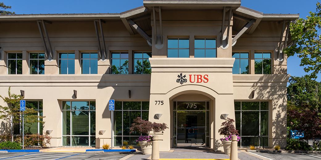 Derk ero.com xxx but she is a traveling service provider,