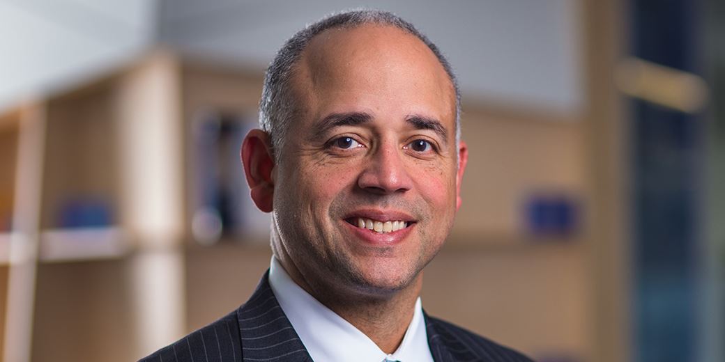 Here's how much BNY doled out to poach Nuveen's former CEO