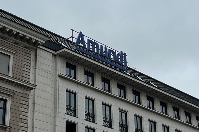 Fautil Acheter Action Sanofi