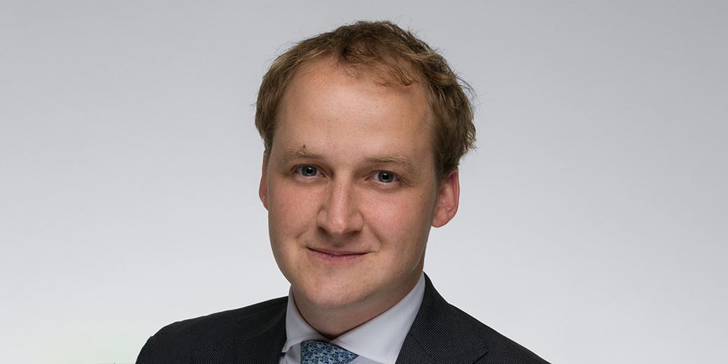 Julius Baer hires UBS relationship manager foursome in Geneva