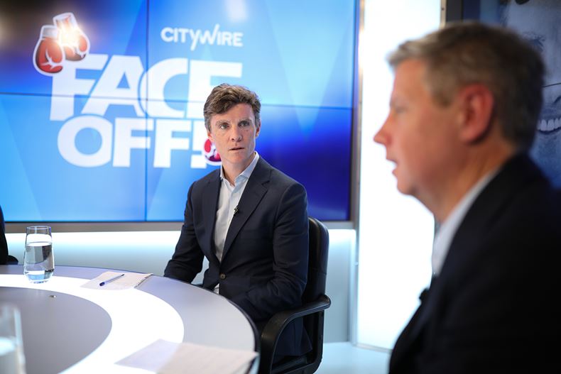 Face Off! Oil or renewables – Charlie Thomas vs John Teahan