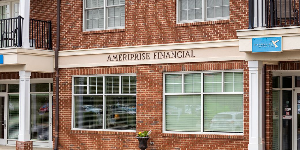 Ameriprise suspends advisor arrested for role in Jan. 6 riot