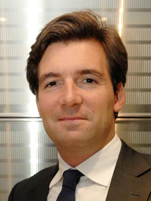 Hard acts: do fund managers suffer the Moyes effect?