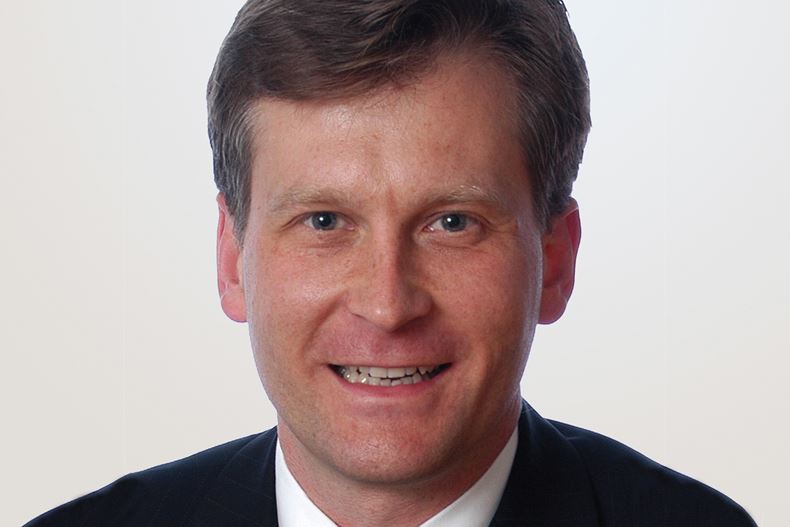 Picking a DFM is a 'leap of faith': IFAs demand reform