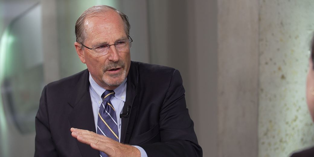 Why boomer Bill Smead follows the millennial and Gen Z money