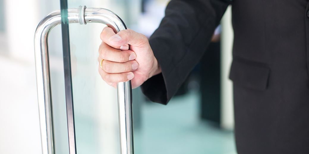 American Beacon gatekeepers swap First Eagle for DoubleLine on alts fund