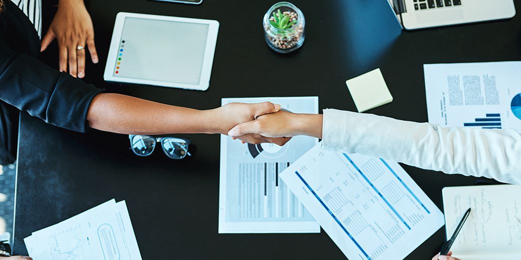 Blackstone partners with Wellington, Vanguard on public-private strategies