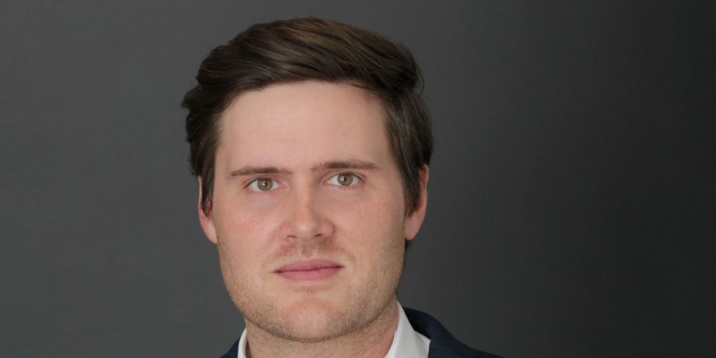 Centaur funds miss gold rush but back banks and offshore AI winners