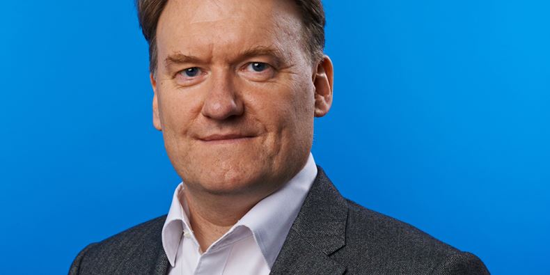 Castelnau writes down Stanley Gibbons after Magenta stamp blow