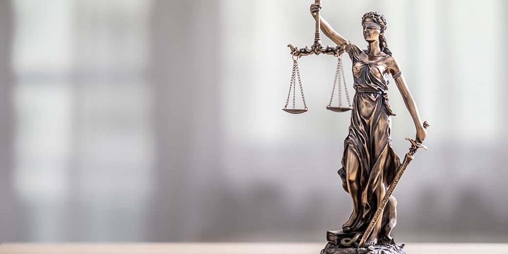 Citywire Selector | Investor sues Blue Owl over fees and valuations