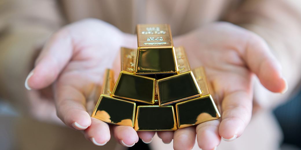 Oppenheimer goes for the gold in partnership with precious metal platform