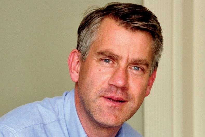 Platforms react to FCA’s ‘naive’ plan for orphan clients