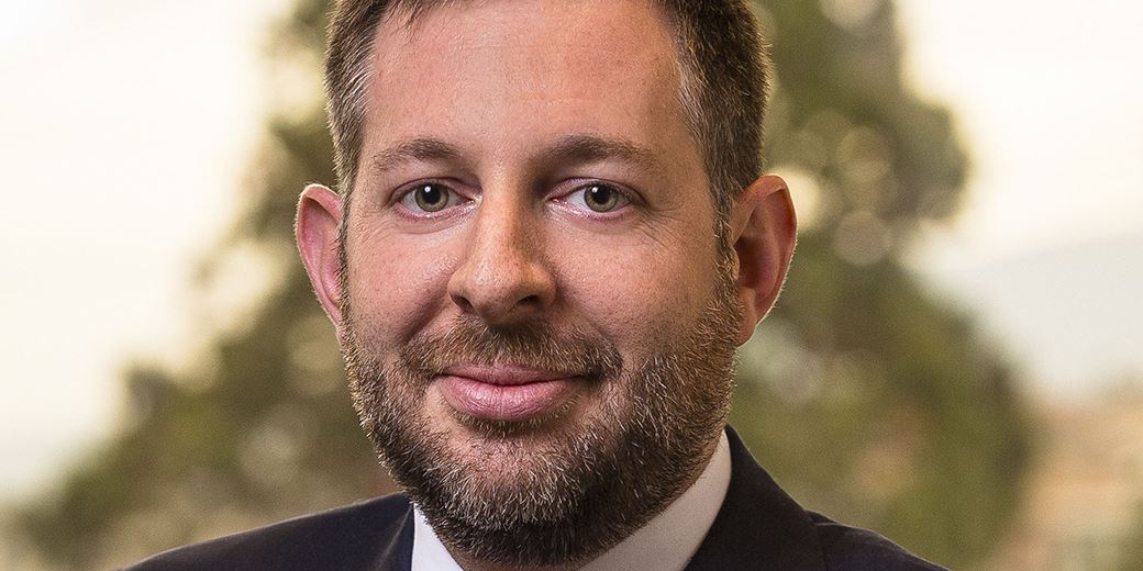 Notz Stucki fa shopping e compra Jam Reasearch