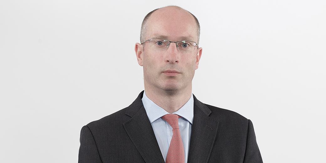 Hargreaves wins AA rating as Invesco Asia swallows Dragon