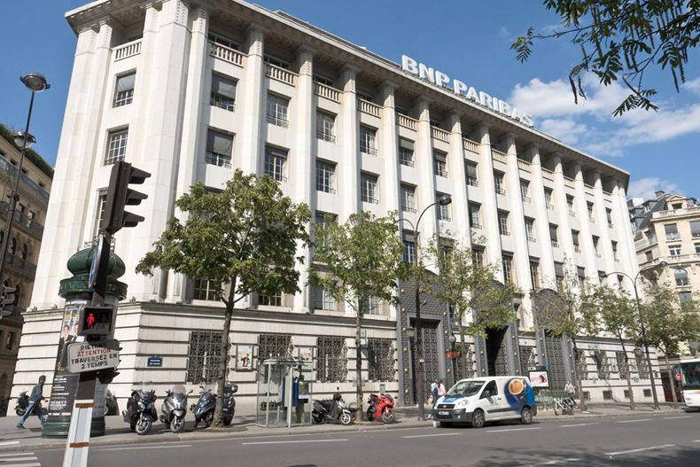 The 12 most important banks in the world