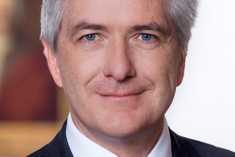 Berenbergs Chefanlagestratege: „Chance auf Bodenbildung bei Aktien im ...